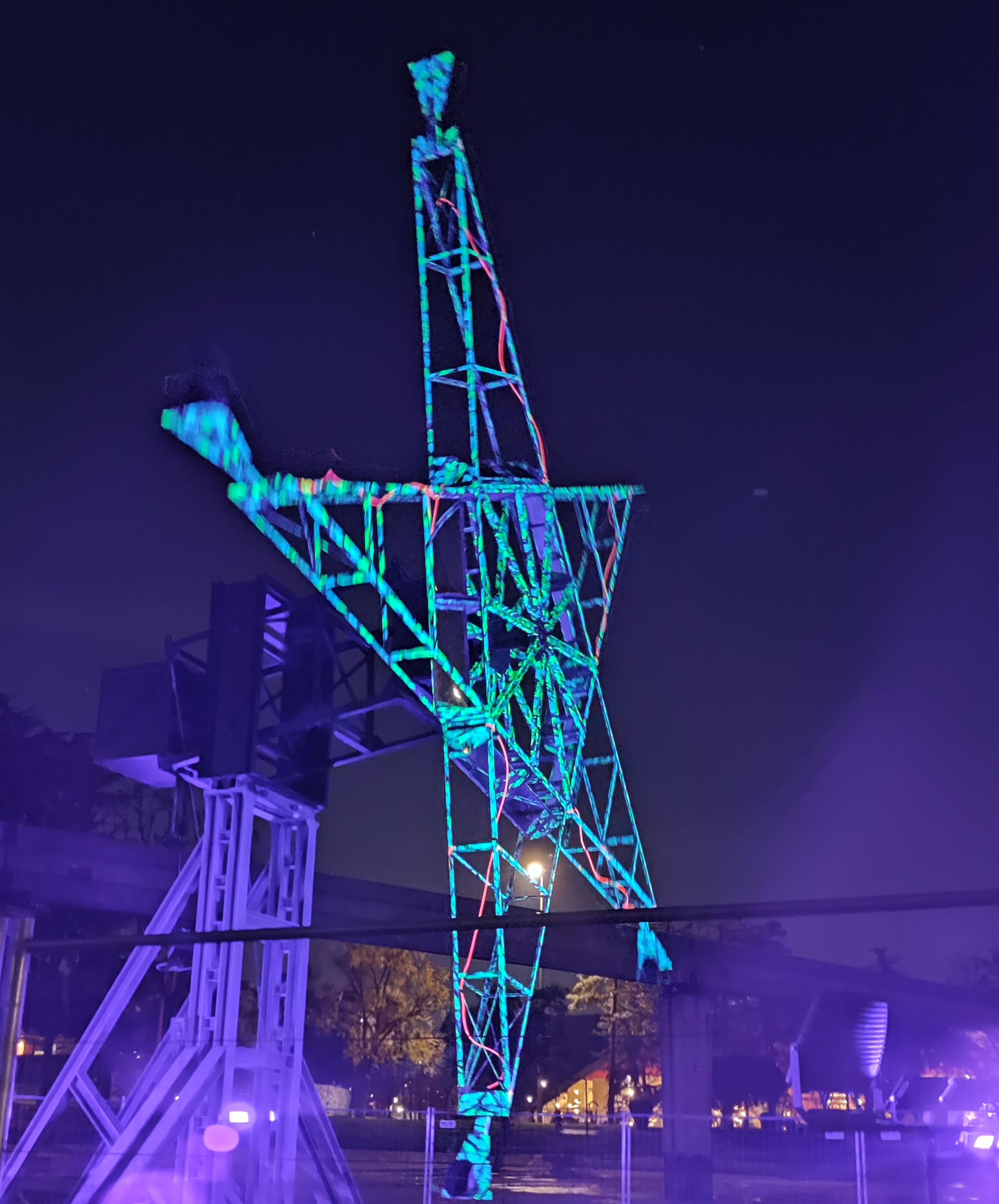 Torino, nuova vita alle installazioni 'Piccoli spiriti blu' di Rebecca ...