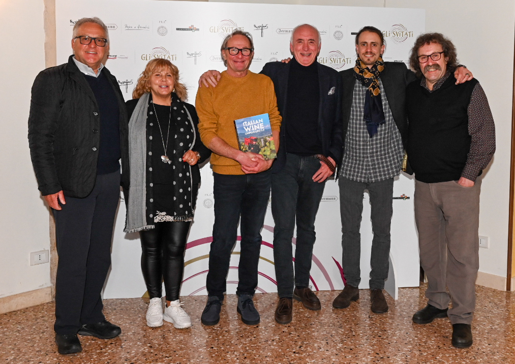 Innovazione e sostenibilità: Guala Closures all'evento "Gli Svitati ...