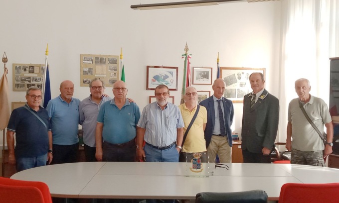 Progetto "Scuola sicura" grazie a polizia locale e volontari - Prima ...